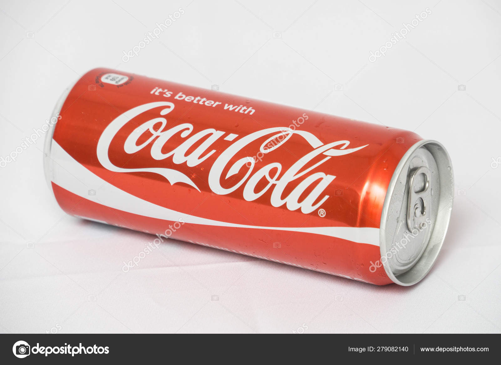Red Coca Cola Can Isolated White Background — Stock Editorial Photo ...