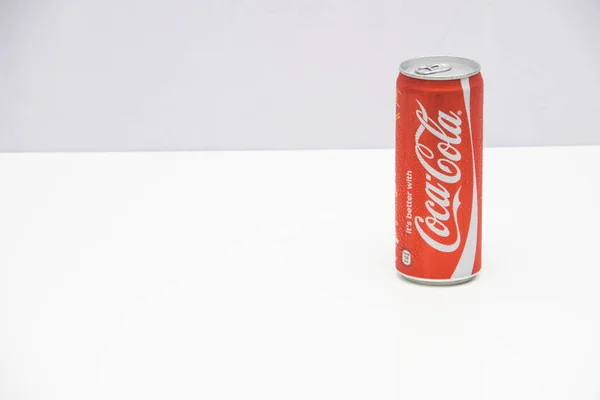 Coke can Stock Photos, Royalty Free Coke can Images | Depositphotos