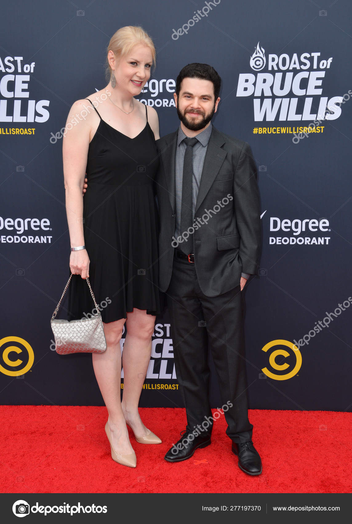 Samm Levine Girlfriend