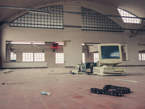 Old computer room Stock Photos, Royalty Free Old computer room Images ...