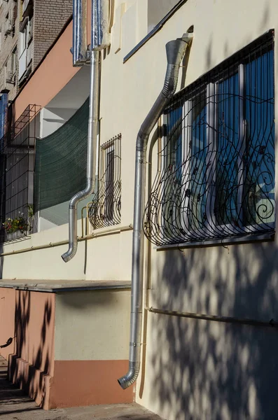 103 Downpipes Stock Photos, Downpipes Images | Depositphotos®