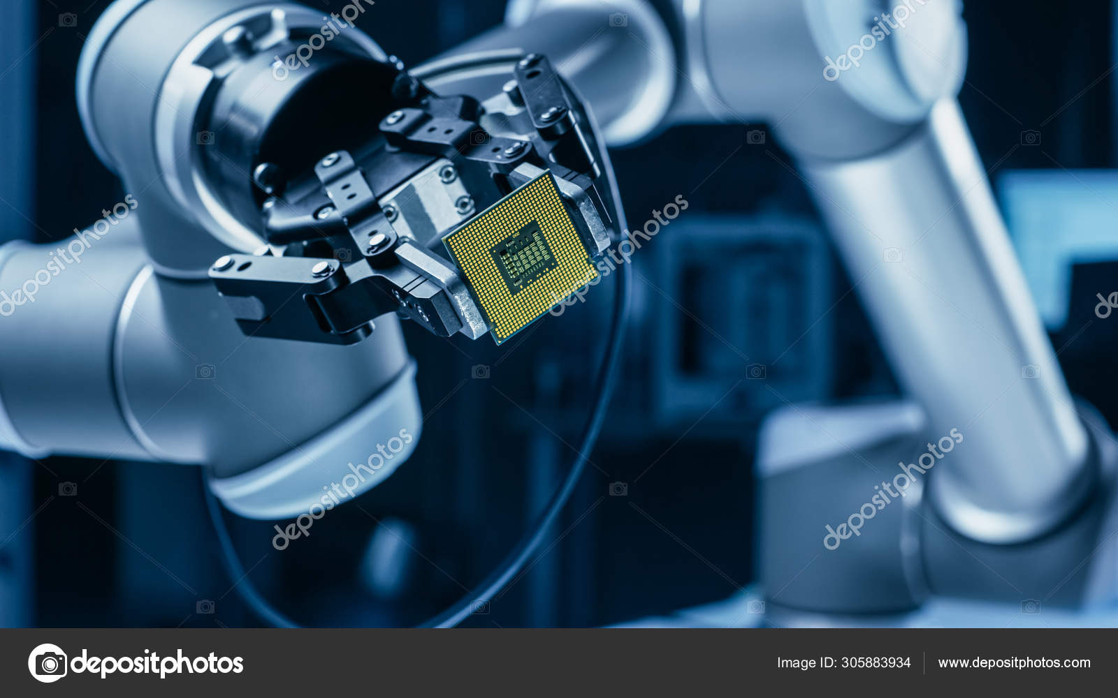 Современный High Tech Authentic Robot Arm Holding Contemporary Super ...