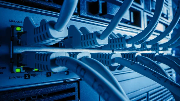 Centro de datos fotos de stock, imágenes de Centro de datos sin royalties | Depositphotos