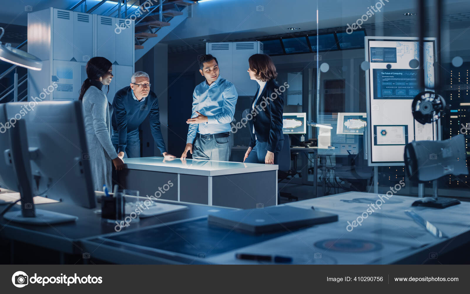 Engineers Meeting in Virtual Reality Content Design Studio: Engineers ... Engineers Meeting in Virtual Reality Content Design Studio: Engineers ...
