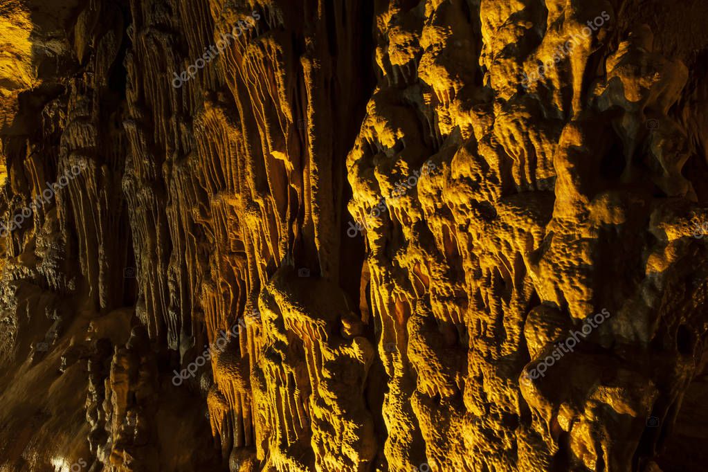 Formaciones de cuevas. Cueva Ballica. Tokat Turquía. La Cueva de ...