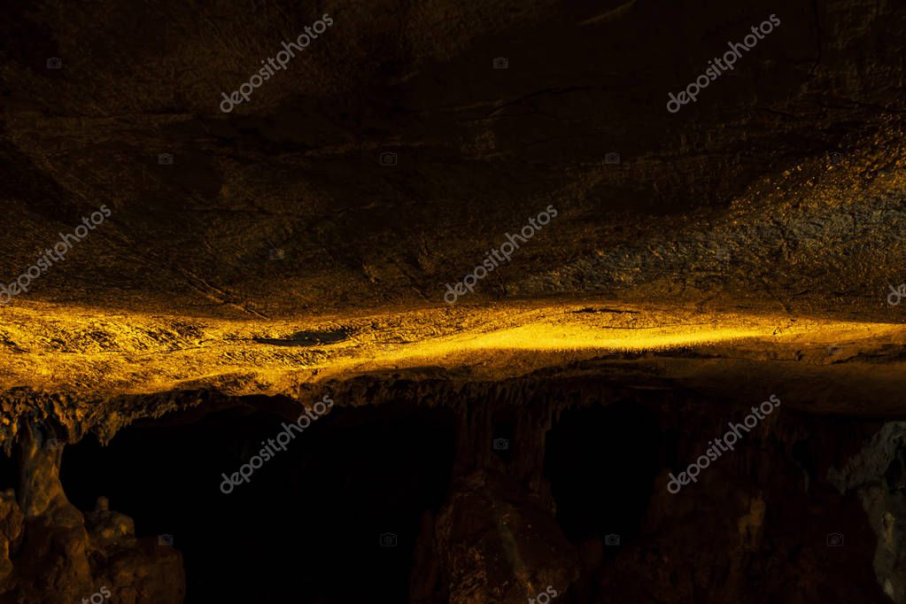 Formación de cuevas. Cueva Ballica. Tokat Turquía. La Cueva de Ballica ...