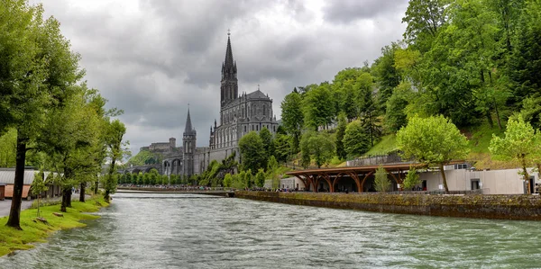 Basilica lourdes Stock Photos, Royalty Free Basilica lourdes Images | Depositphotos