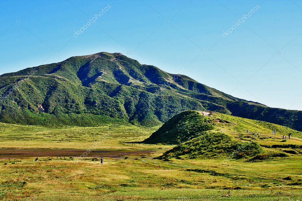 Monte Aso (Aso-san), el volcán activo más grande de Japón se encuentra ...