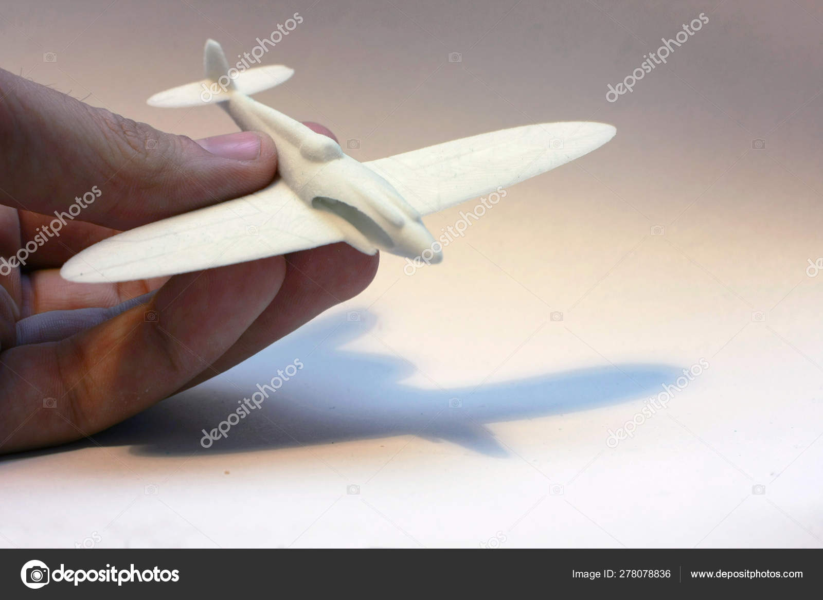 Printed Aircraft Model Held Hand — Stock Photo © zoltanmajor #278078836