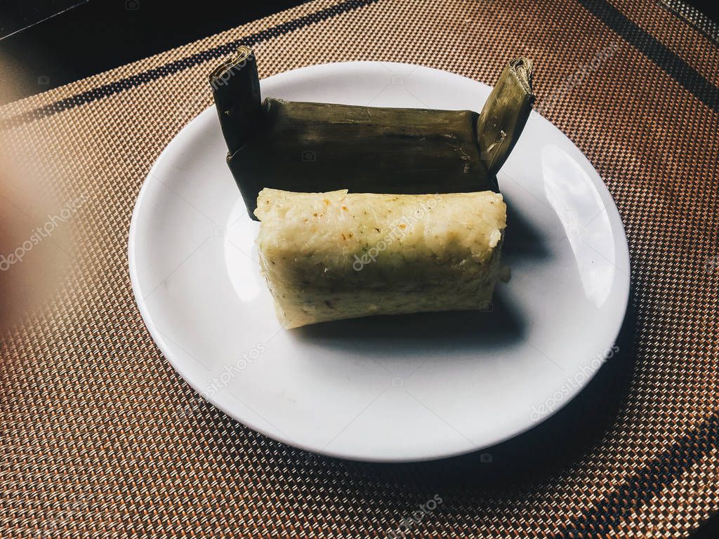 arem-arem o lemper es comida tradicional de java. Arem-arem hecho de ...