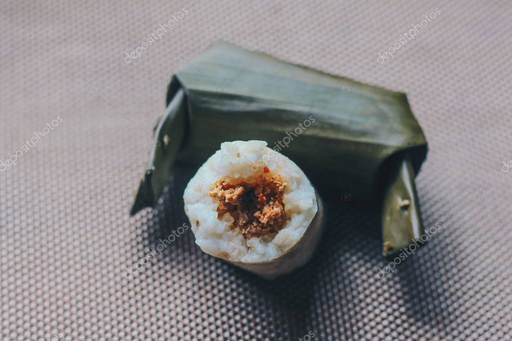arem-arem o lemper es comida tradicional de java. Arem-arem hecho de ...