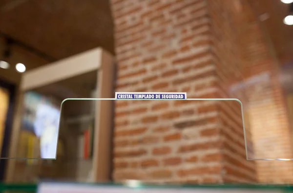 Tabique protector de vidrio para mostrador en servicio público ...