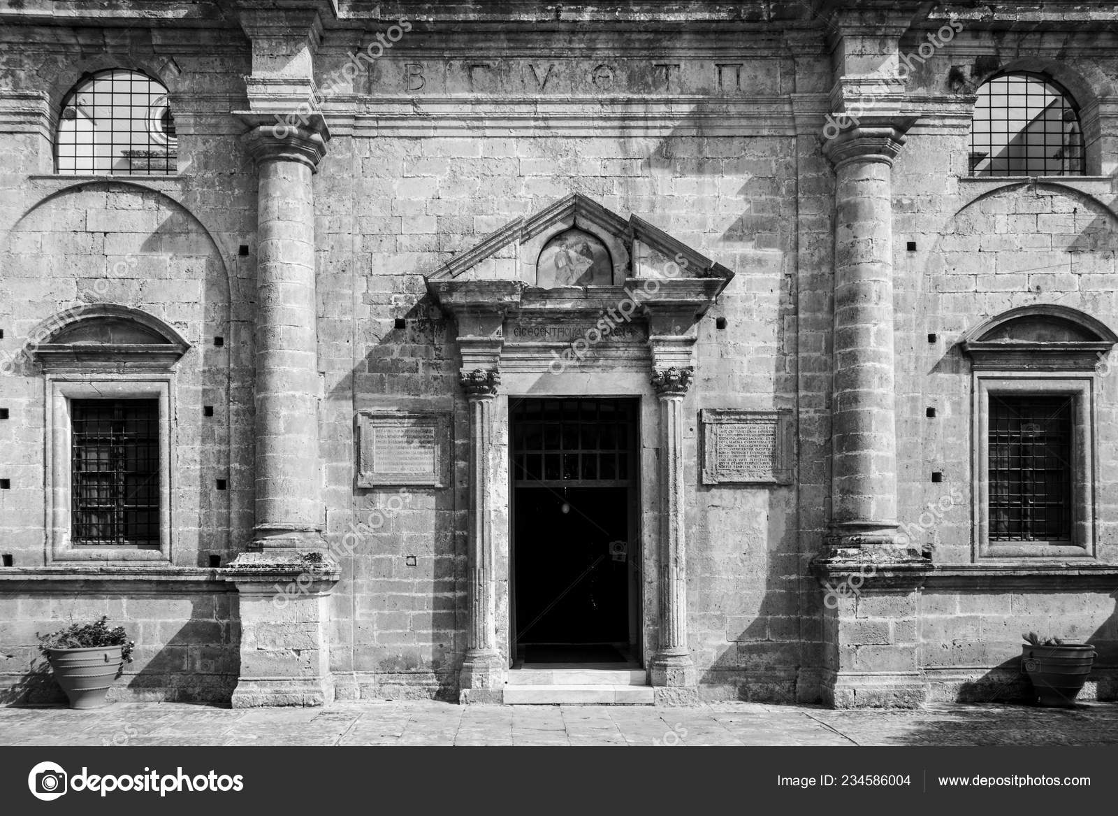 Front View Doorway Ancient Building Crete Greece — Stock Photo ...