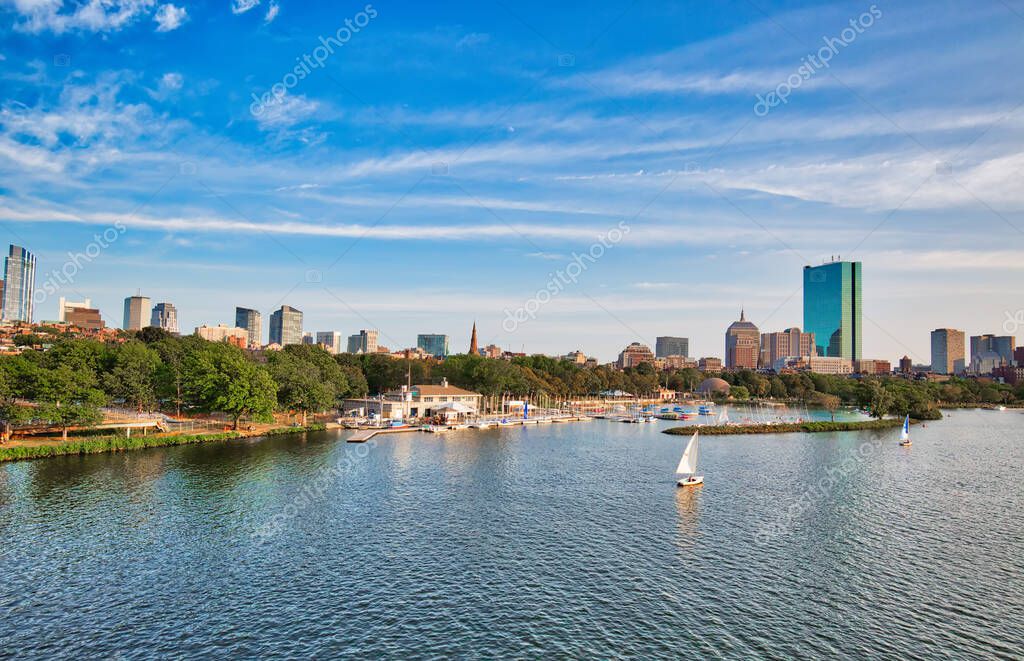 Vista panorámica del centro de Boston y el centro histórico desde el ...