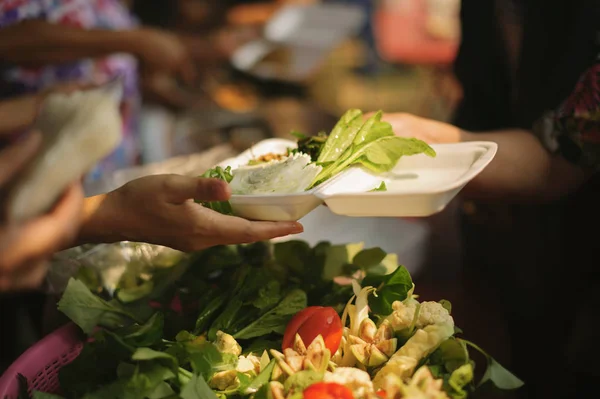 Feeding the hungry to get a taste for the poor Make humanitarian ...