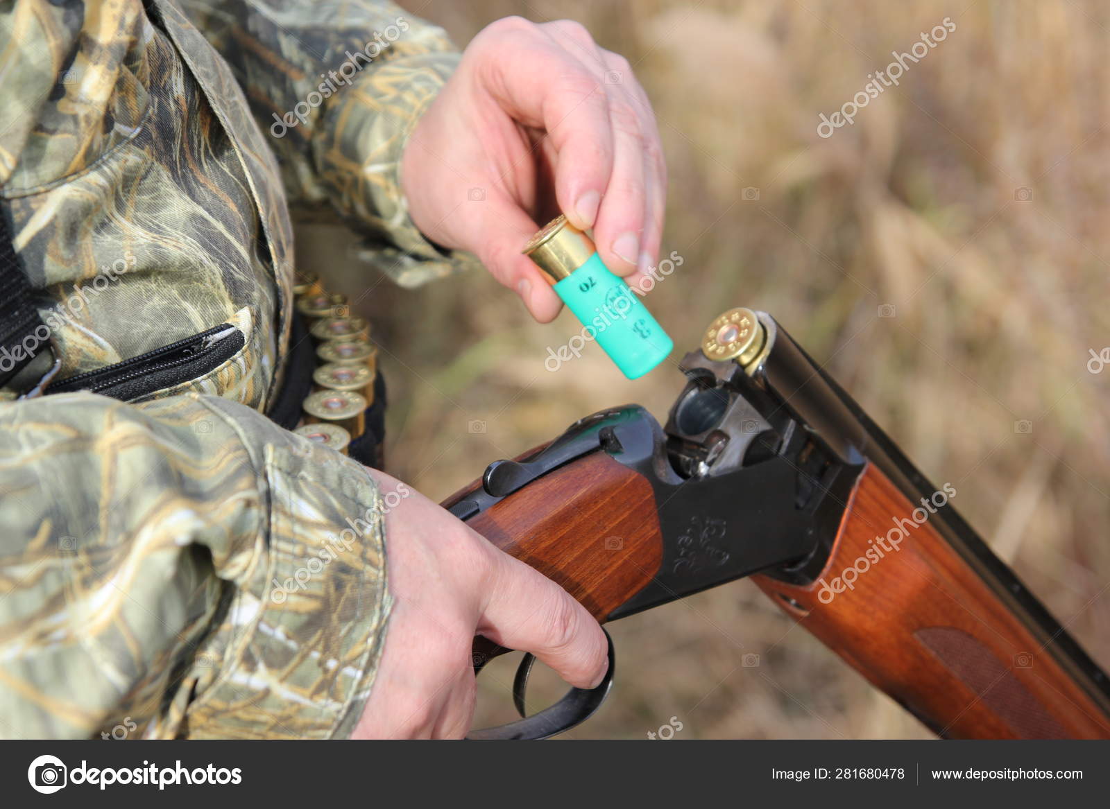 Hunter Aiming Shotgun Hunter Aiming Shotgun — Stock Photo ...