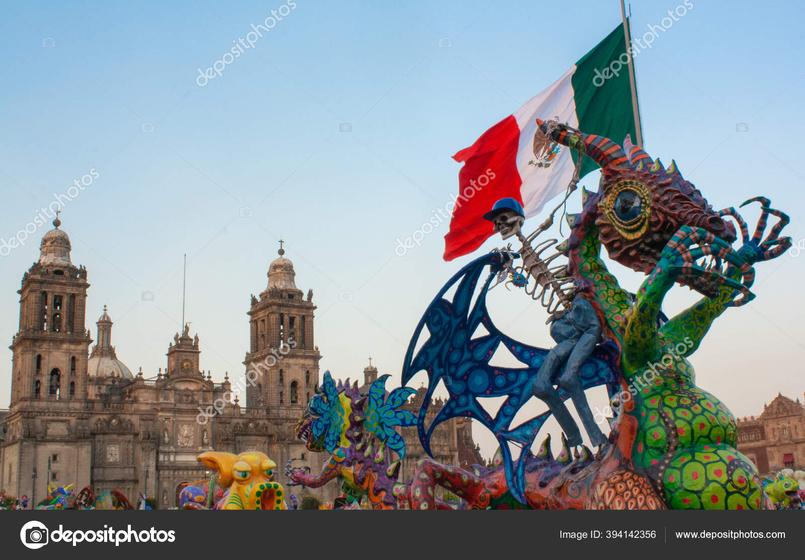 Cdmx Mexico 2017 Alebrijes Brightly Colored Mexican Folk Art Sculptures ...