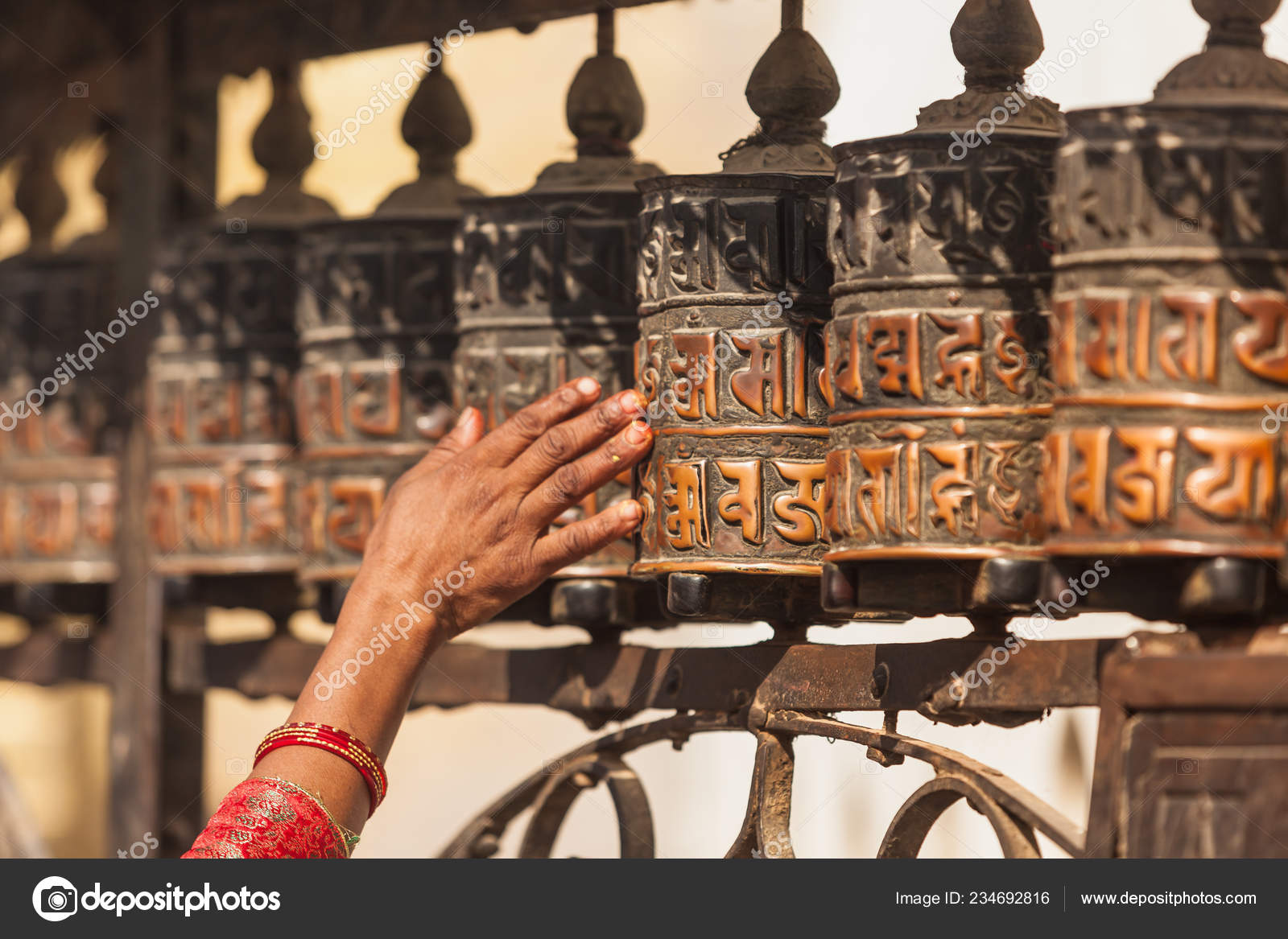 Tibetan Prayer Wheels Prayer Rolls Faithful Buddhists ⬇ Stock Photo ...