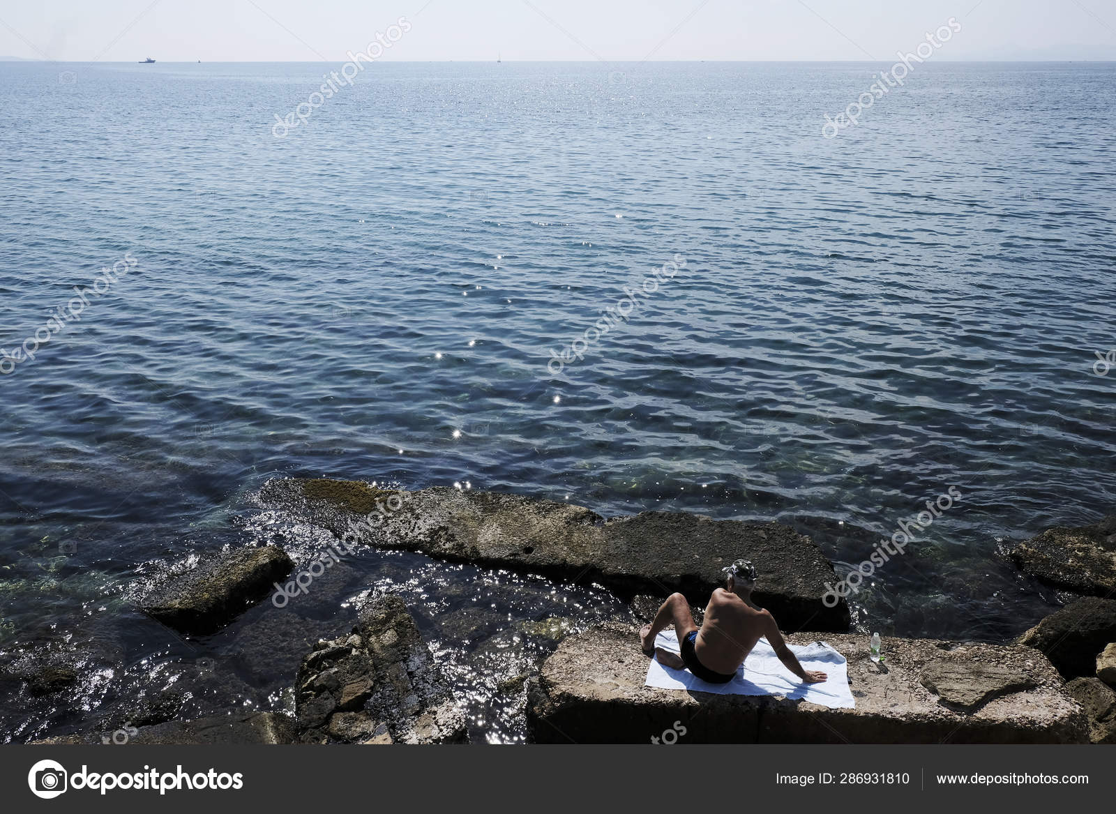 GREECE - ENVIRONMENT - OIL - SPILL — Stock Editorial Photo © Ale_Mi ...