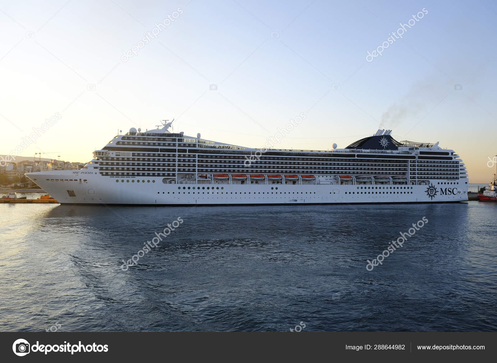 Large Cruise Liner Msc Seaside Port Piraeus Greece Aug 2018 — Stock ...