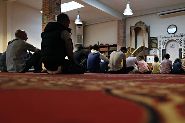 Reuniones religiosas fotos de stock, imágenes de Reuniones religiosas ...