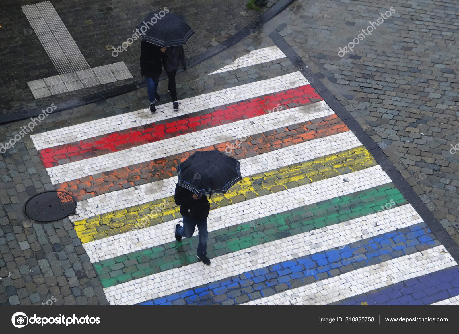 Heavy rainfall in Brussels, Belgium – Stock Editorial Photo © Ale_Mi ...