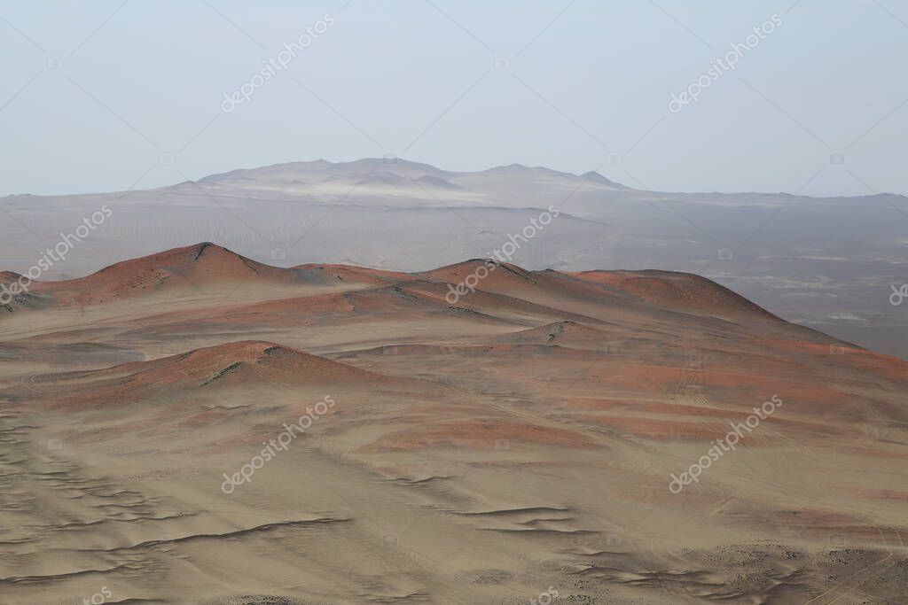 El desierto de Tablazo de Ica en Perú 2024