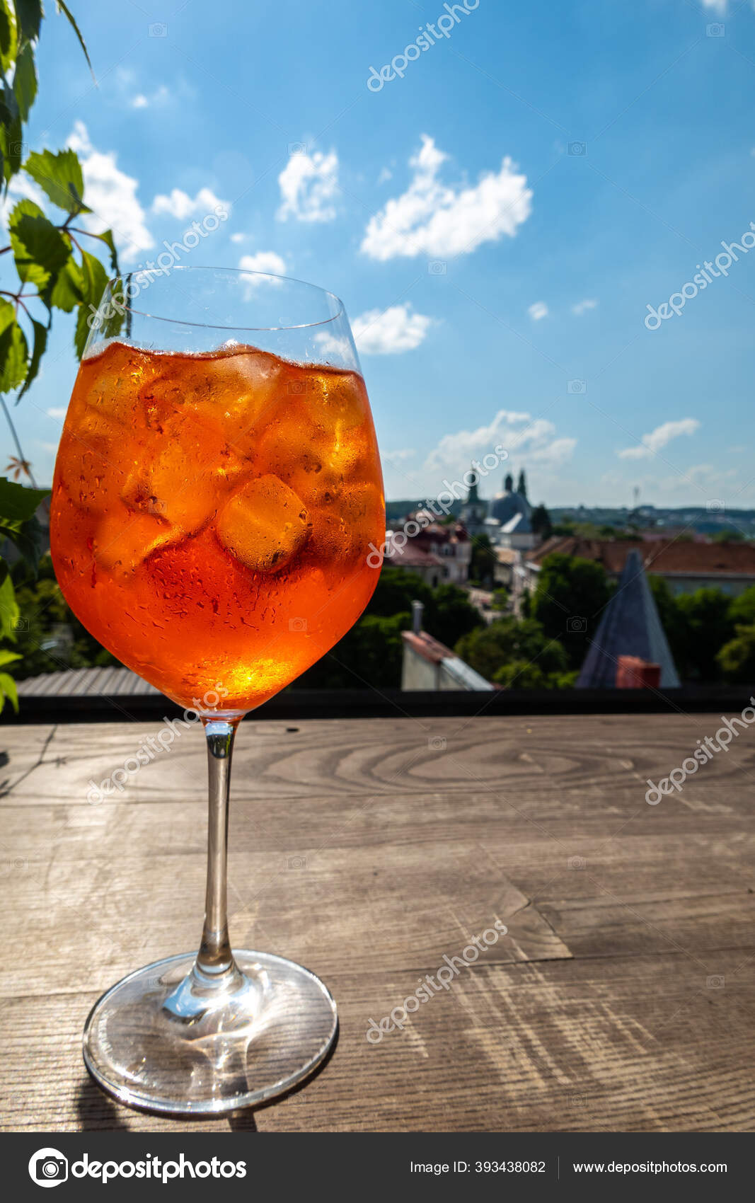 Cocktail Aperol City Background Stock Photo by ©aallm 393438082