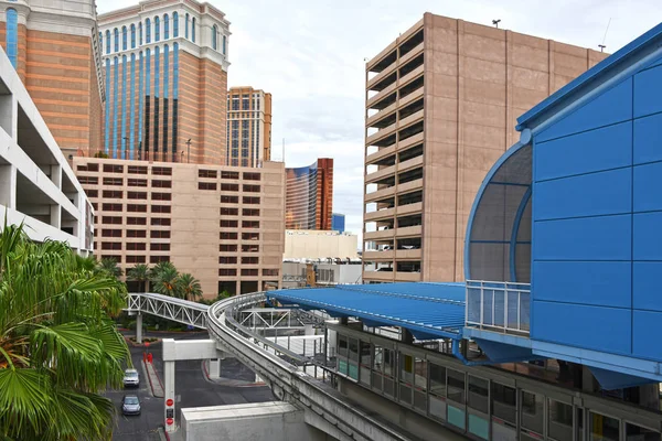 Harrah 's / The LINQ Monorail Station Las Vegas NV, EEUU 10-02-2018. El ...