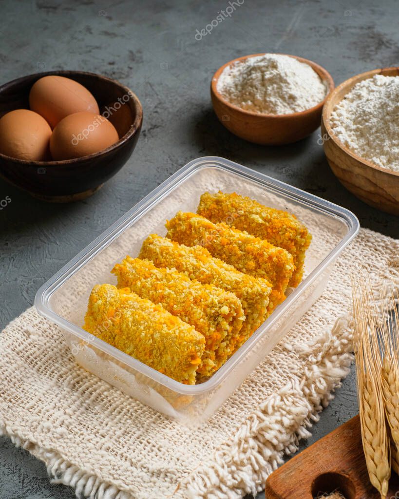 Deliciosos Risoles o Risol Mayo es un típico alimento callejero ...