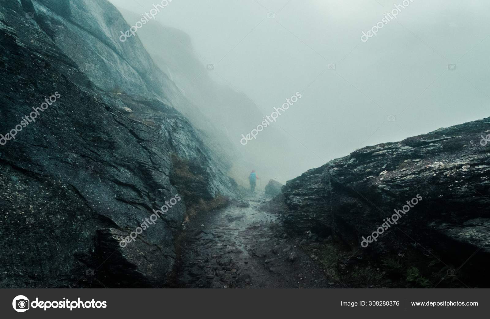 Wide Shot Narrow Muddy Pathway Middle Cliffs Covered Fog — Stock Photo ...
