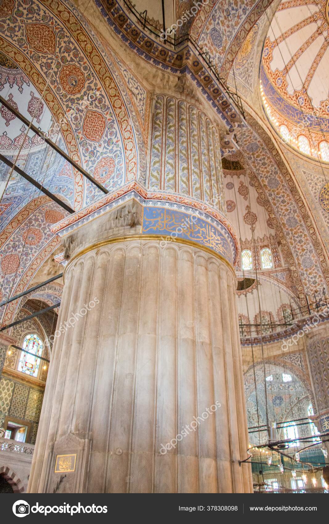 Low Angle Shot Column Sultan Ahmed Blue Mosque Istambul Turkey — Stock ...