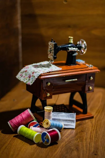 Spindle sewing machine Stock Photos, Royalty Free Spindle sewing ...