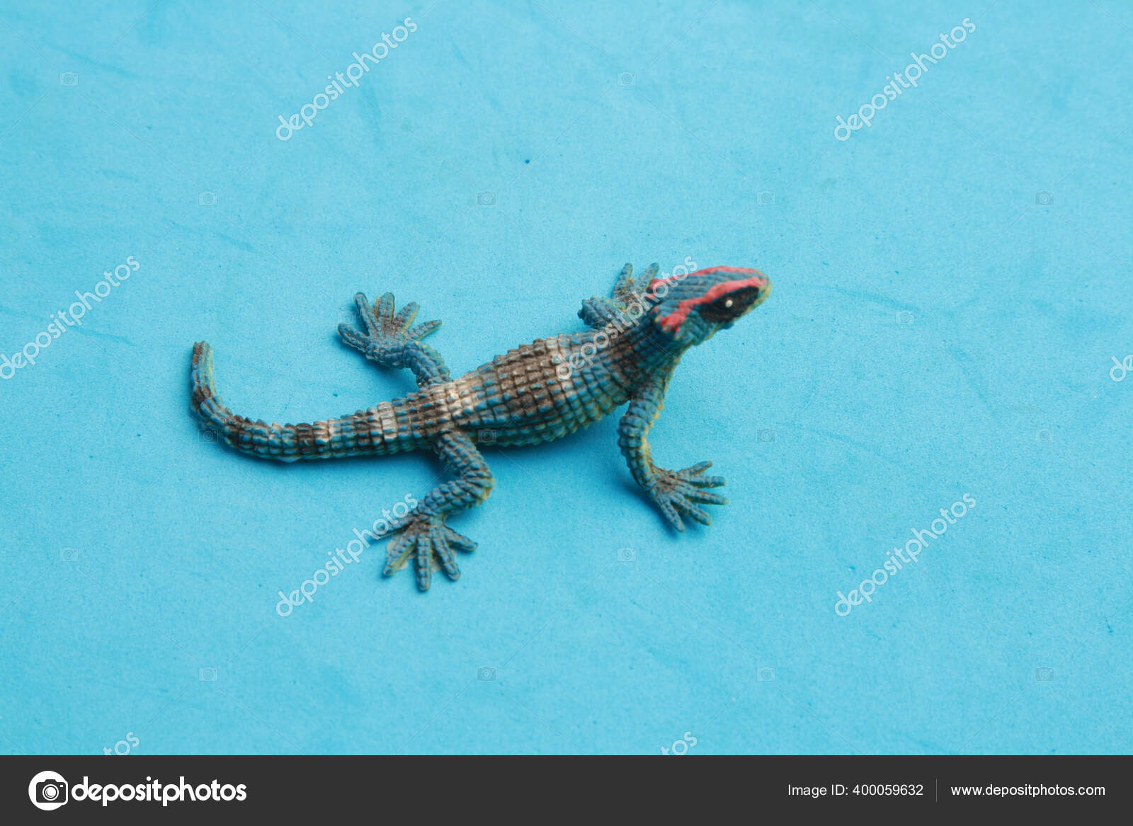 Closeup Lizard Shaped Rubber Toy Blue Background — Stock Photo ...