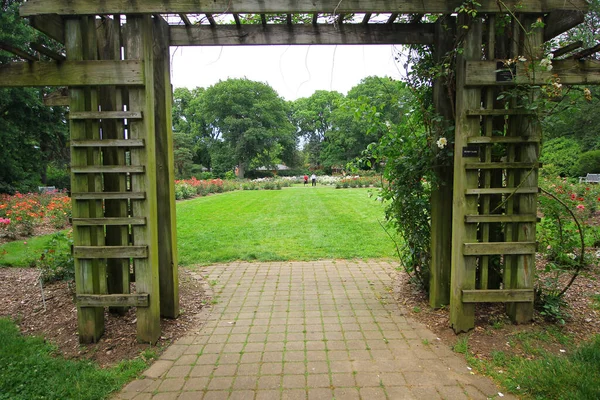 Open garden gate Stock Photos, Royalty Free Open garden gate Images ...