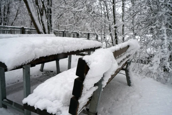 Tabela w zimie Stock Photos, Royalty Free Tabela w zimie Images ...