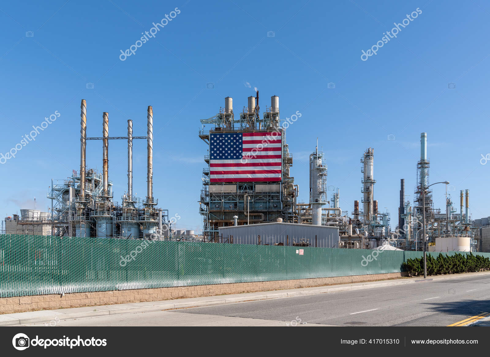Marathon Petroleum's Los Angeles Refinery Largest Refinery West Coast ...