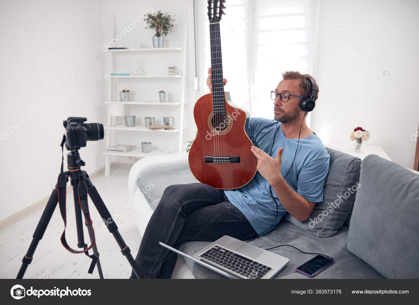Guitarist Making Video Lessons Tutorials Internet Vlog Website Classes ...
