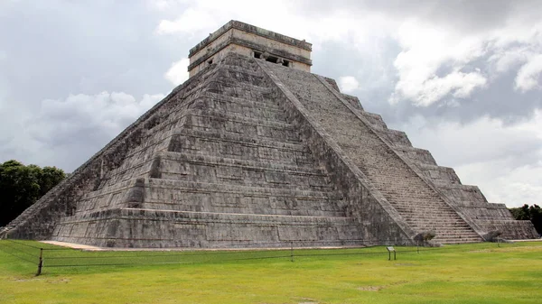 Piramide De Tenochtitlan