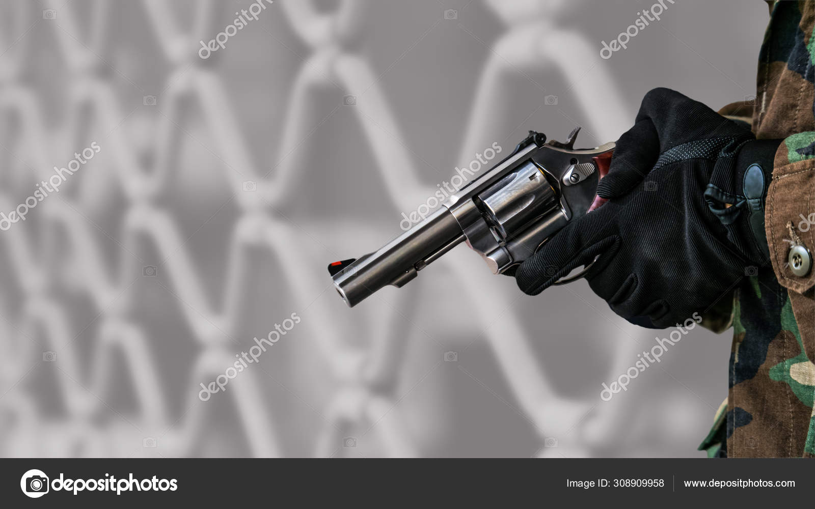 Revolver hand gun in hands with black gloves isolated with clipp Stock ...