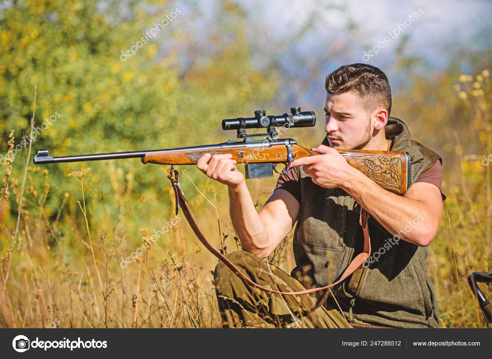 Aiming Hunting Rifle