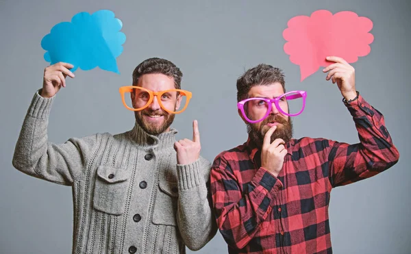 Cómic y sentido del humor. Los hombres con barba y bigote hipster ...