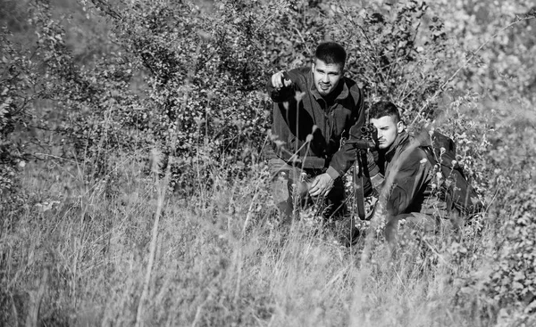 Men in bunker Stock Photos, Royalty Free Men in bunker Images ...