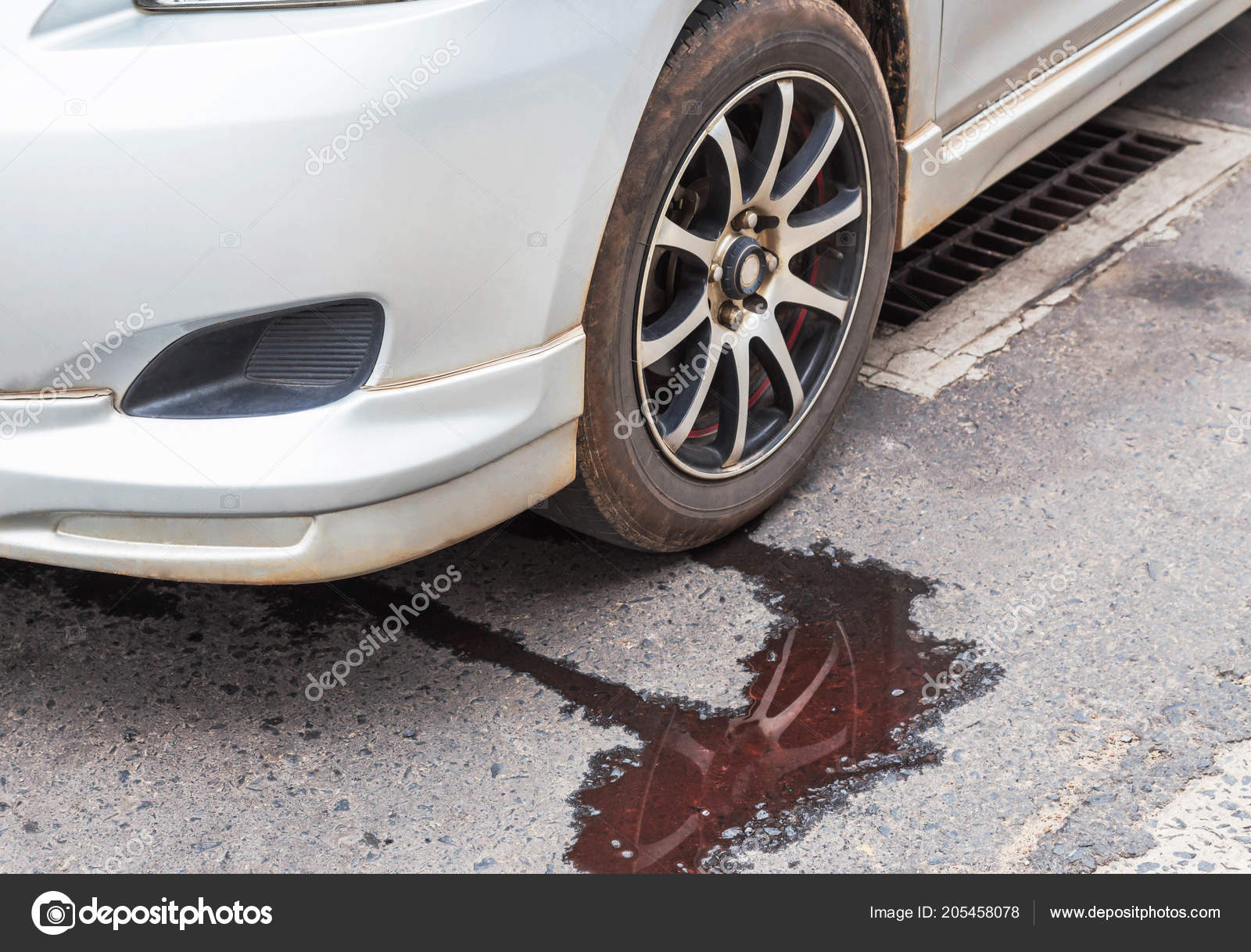Water Leaking Car Radiator Problem Road Stock Photo by ©AirUbon 205458078