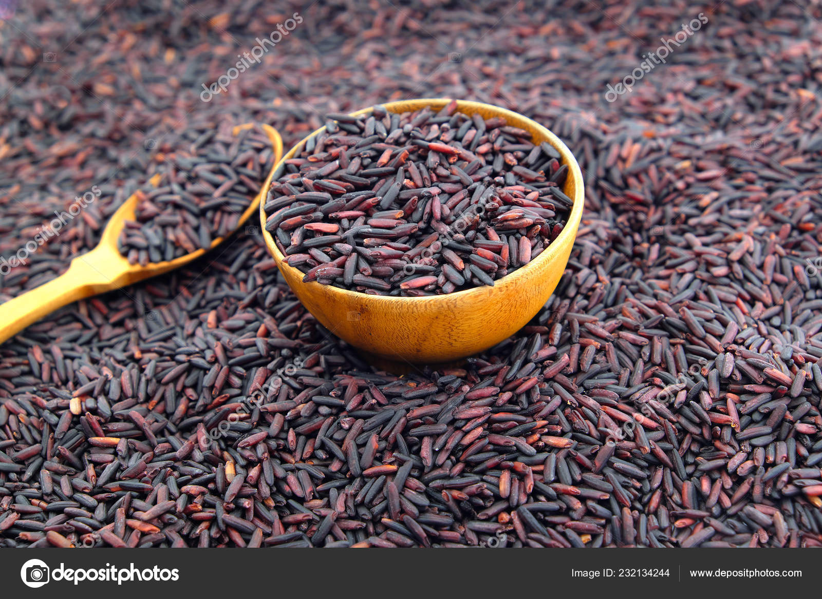 Rice Berry Wooden Spoon Texture Background Stock Photo by ©yaii1254 ...