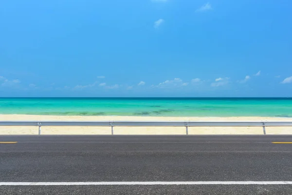 Roadside beach Stock Photos, Royalty Free Roadside beach Images ...