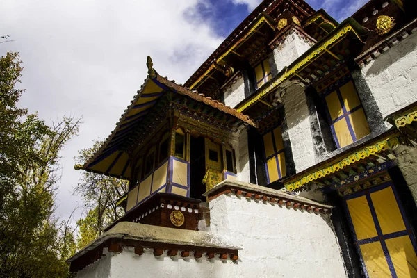 Tibetan house Stock Photos, Royalty Free Tibetan house Images ...