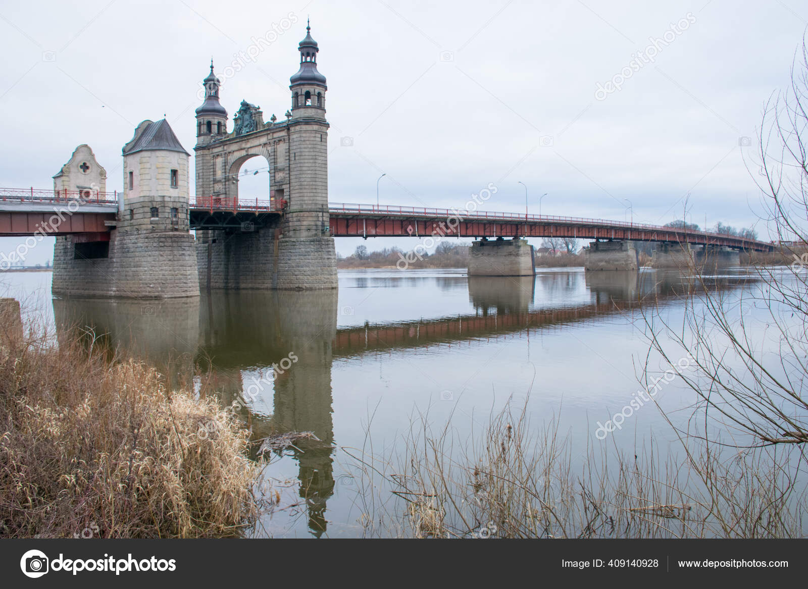 Tilsit Gate Bridge Queen Louise Niemen River Separating Russia ...
