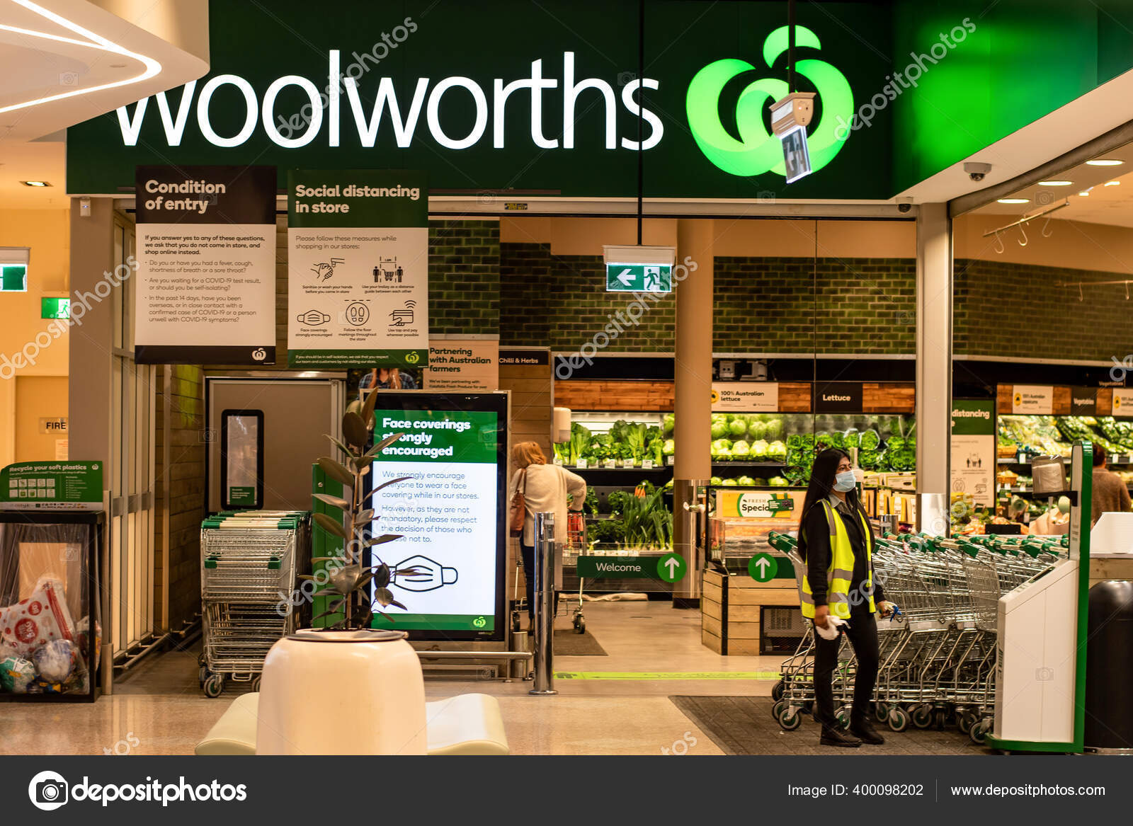 Sydney Australia 2020 Entrance Woolworths Supermarket Social Distancing ...