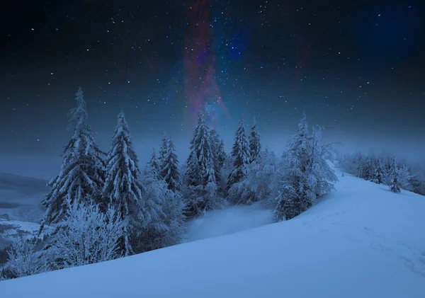 Night snow Stock Photos, Royalty Free Night snow Images | Depositphotos